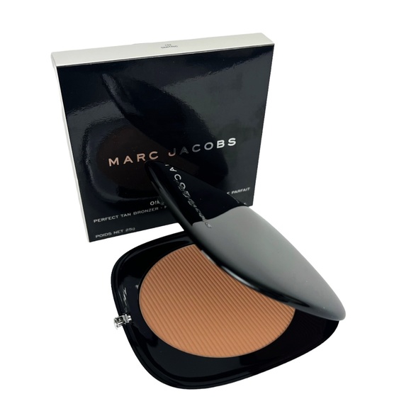 Marc Jacobs | Makeup | Marc Jacobs Omega Bronze Perfect Fan Bronzer 2 ...